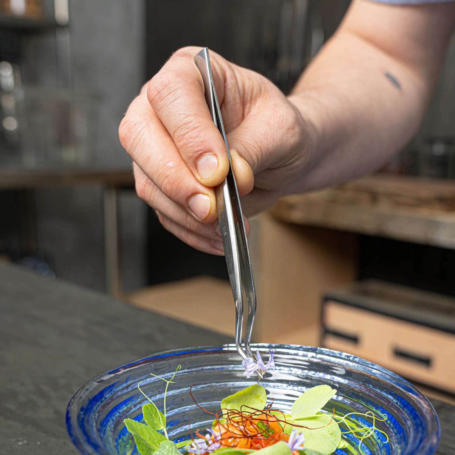 Plating Tweezer - Curved 6.5” | Korin