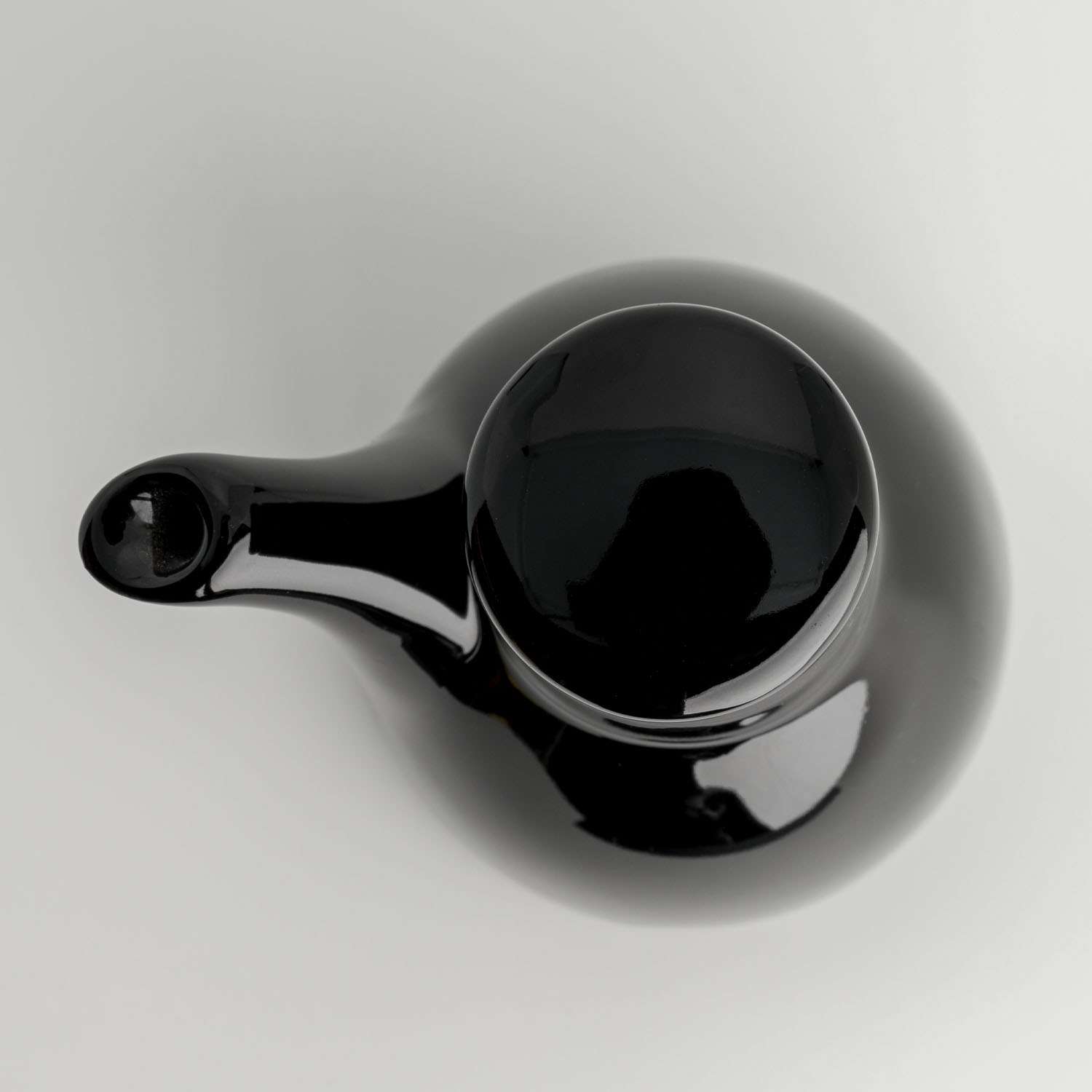 Korin Durable Black Sauce Dispenser 6 oz | Korin