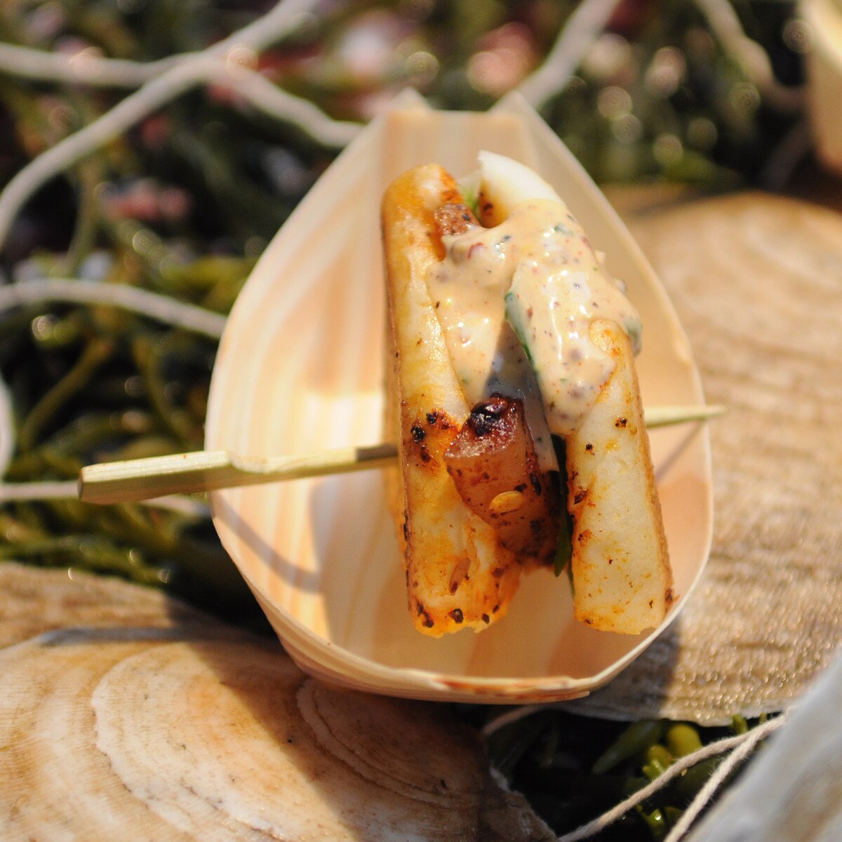 Disposable Pine Wood Boat 5.5" | Korin